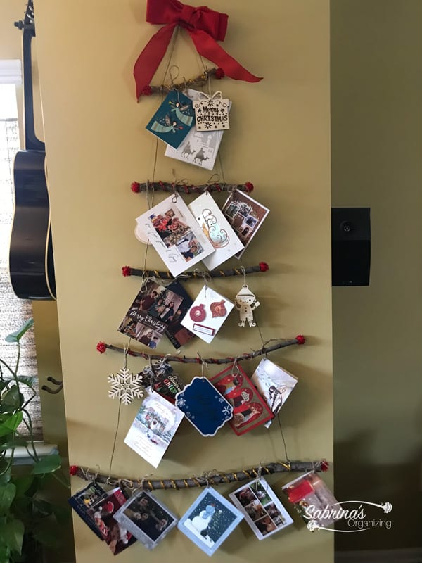 Christmas Tree Greeting Card Wall Decor DIY Project - Sabrinas Organizing