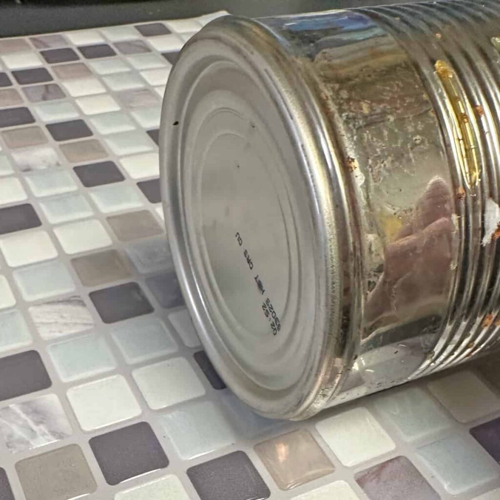 How to Change a Tin Can into a Marker Bin - Sabrinas Organizing